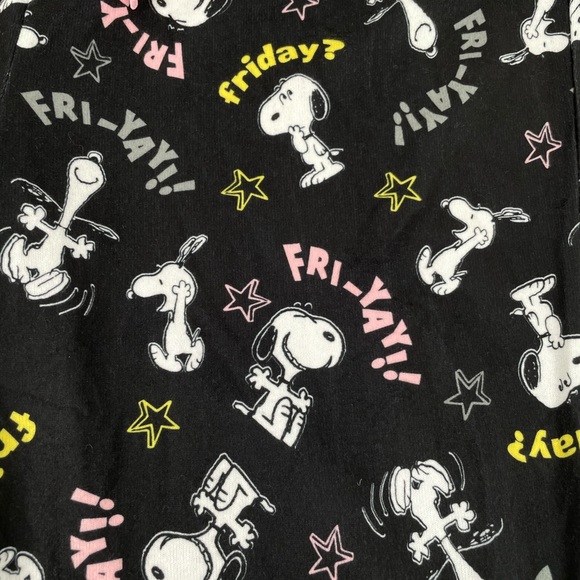 Peanuts | Intimates & Sleepwear | Peanuts Snoopy Friday Friyay Pajama ...